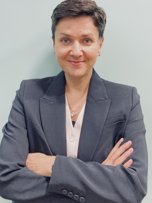 Елена Алымова