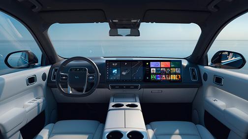 Фотогалерея Lixiang L6: фото автомобиля внутри и снаружи