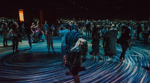 How to Organize an Event: 15 Unique Ways to Wow Your Guests